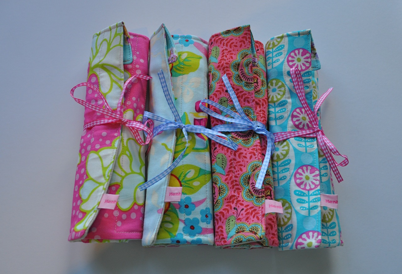 HenHouse Emporium: Crochet Rolls