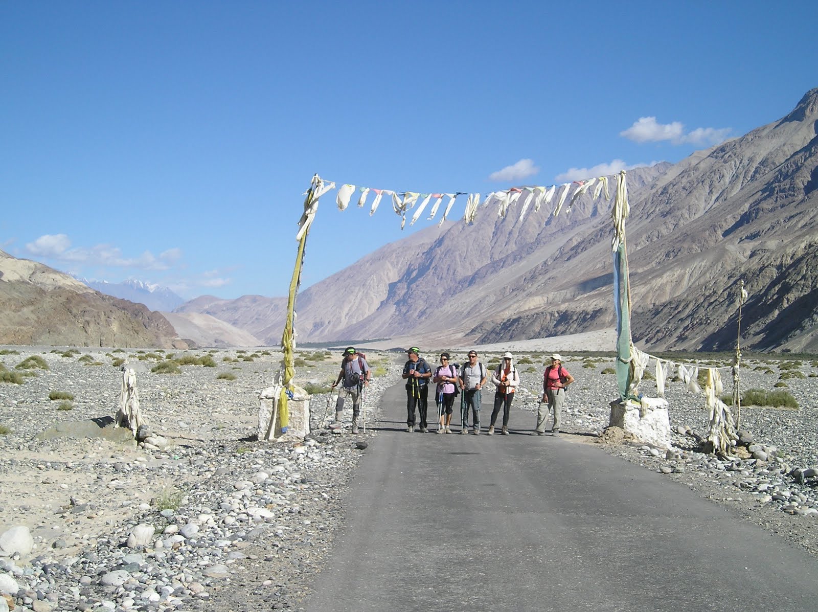 LAUKOAK: (20100903 al 06) Saboo - Digar La - Digar - Shiok Valley - Rong.