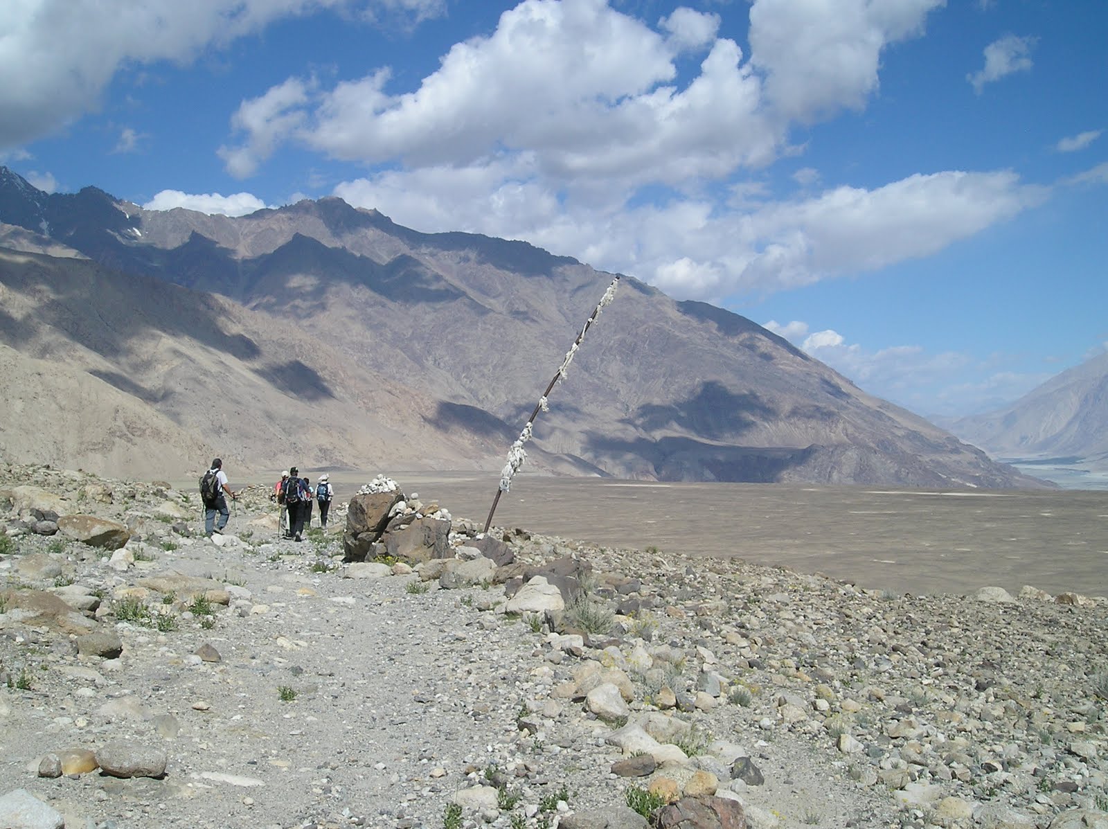 LAUKOAK: (20100903 al 06) Saboo - Digar La - Digar - Shiok Valley - Rong.