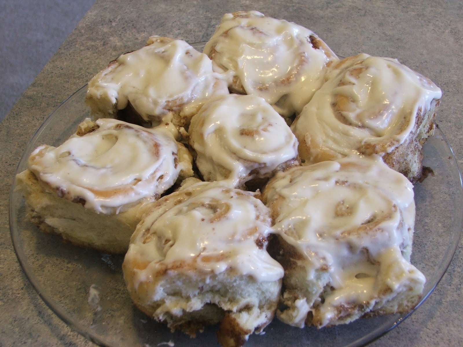 The Breadman's Wife: Sin on a plate. {a.k.a. Cinnamon Rolls}