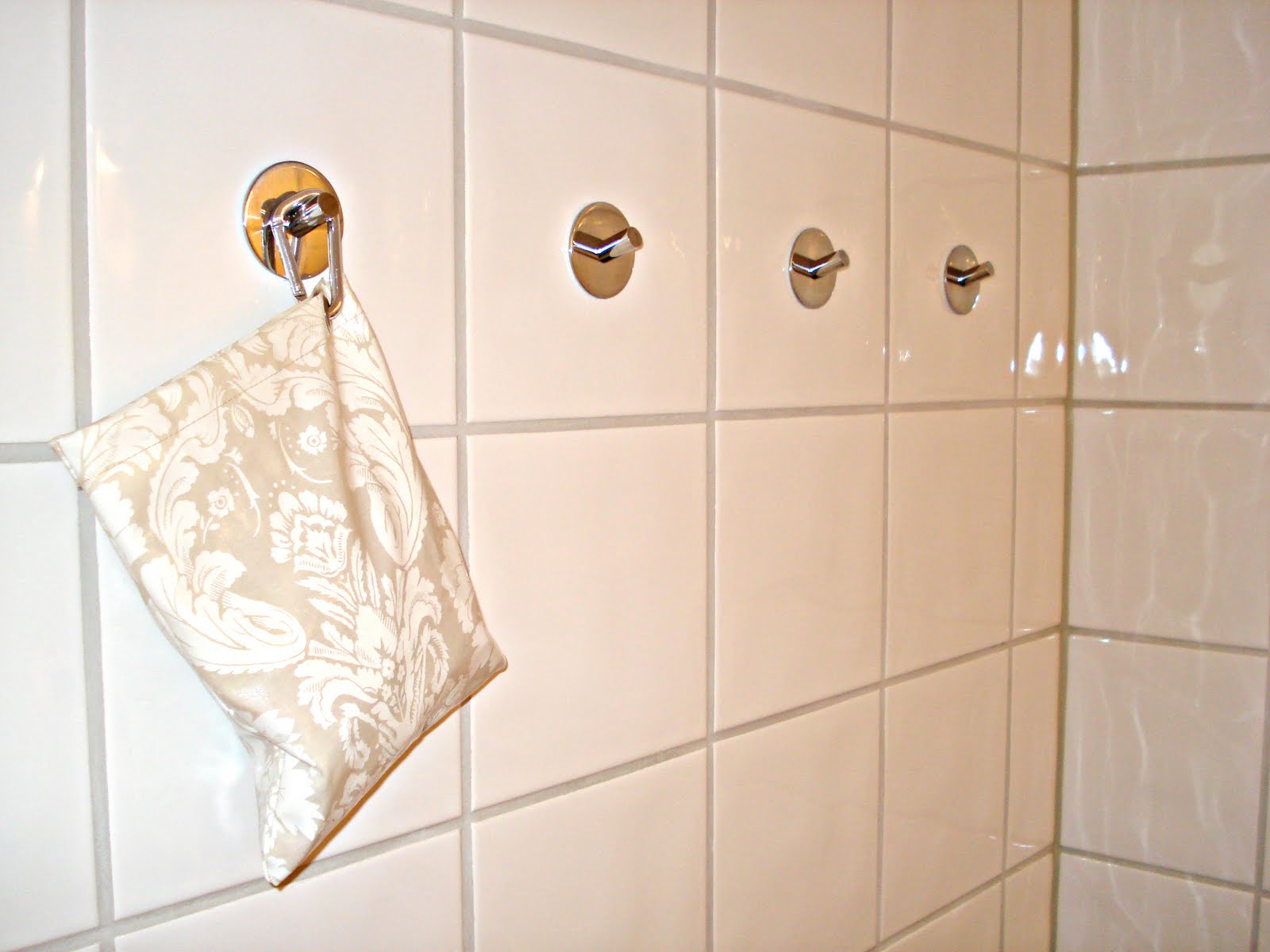 Ved leilighet: Selvklebende knagger som kan anbefales