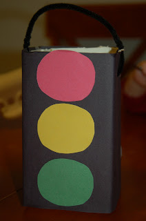 Make Your Own Traffic Light & Car Holder!