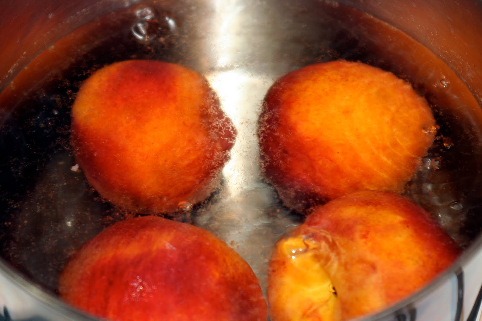 Living on 4th Street: Crispy Peach Cobbler