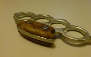 WeaponCollector's Knuckle Duster and Weapon Blog: Home made "Boxer ...