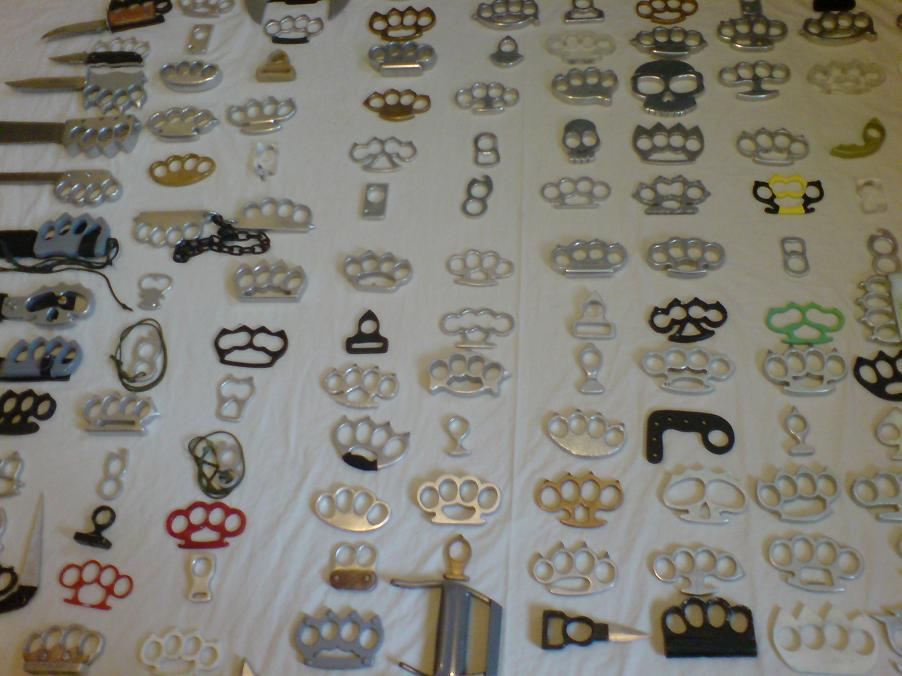 WeaponCollector's Knuckle Duster and Weapon Blog: Brass Knuckles ...