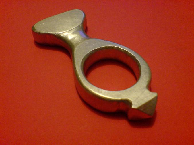WeaponCollector's Knuckle Duster and Weapon Blog: Home Made One Finger ...