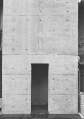 Courtyard House Designs