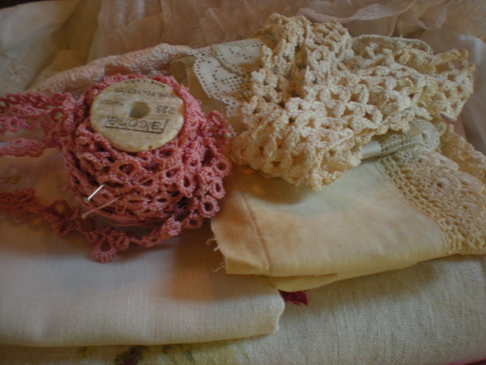 Funky Junk Sisters Show - Sneak Peeks! - Molly Mo's