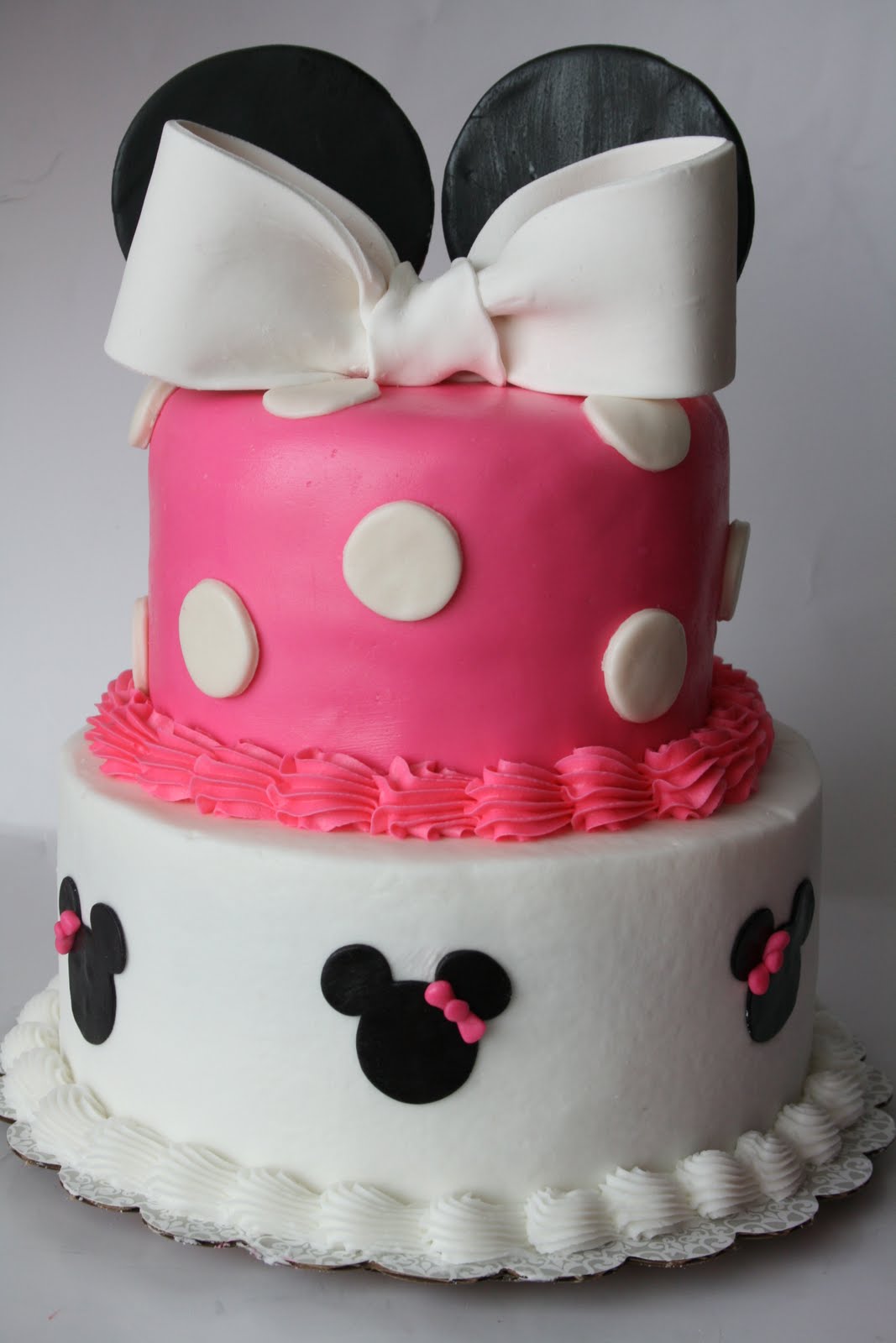 Minnie Mouse cake and cupcake!! | Fathers Day Printables