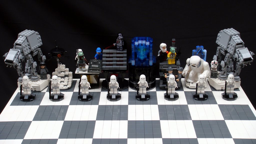 Lego Asia: Lego Star Wars Chess Set