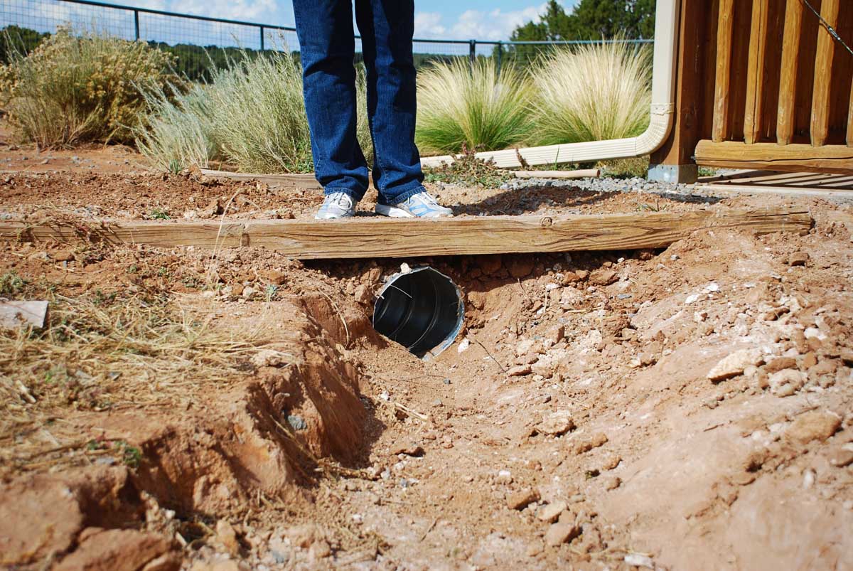 The 7MSN Ranch: Lucy and Ethel build a culvert