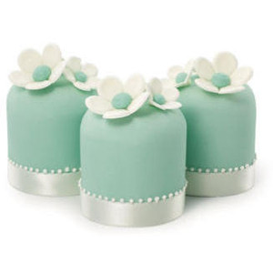 SPRINKLES AND PUFFBALLS: Cake and Ice Cream