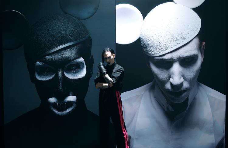 If It's Hip, It's Here (Archives): Mod Mickeys: The Modernization of ...