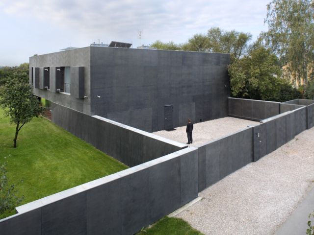 The Safe House In Poland Is A Modern Fortress With Sliding Walls. - if ...
