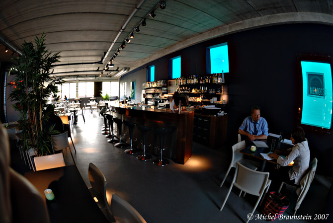 If It's Hip, It's Here (Archives): Dive Into The World's Deepest Pool ...