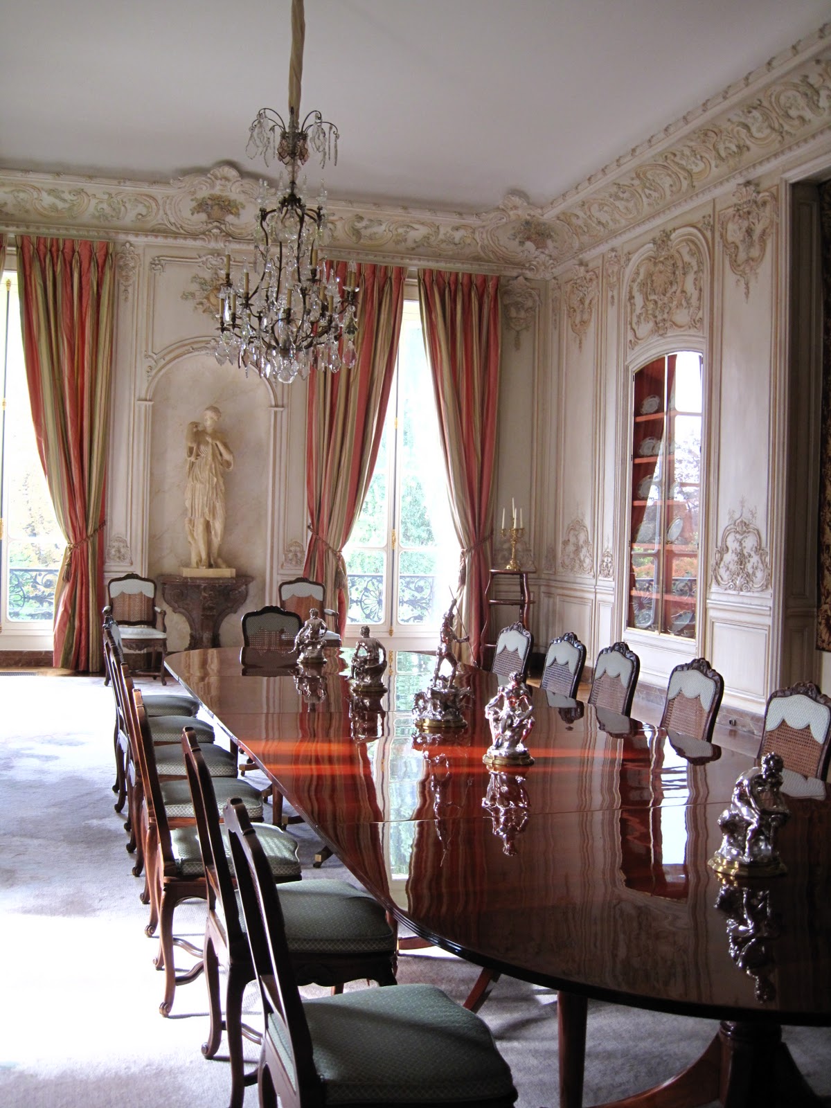 ParisEncore: Visiting the Embassy & Ambassador's Residence~