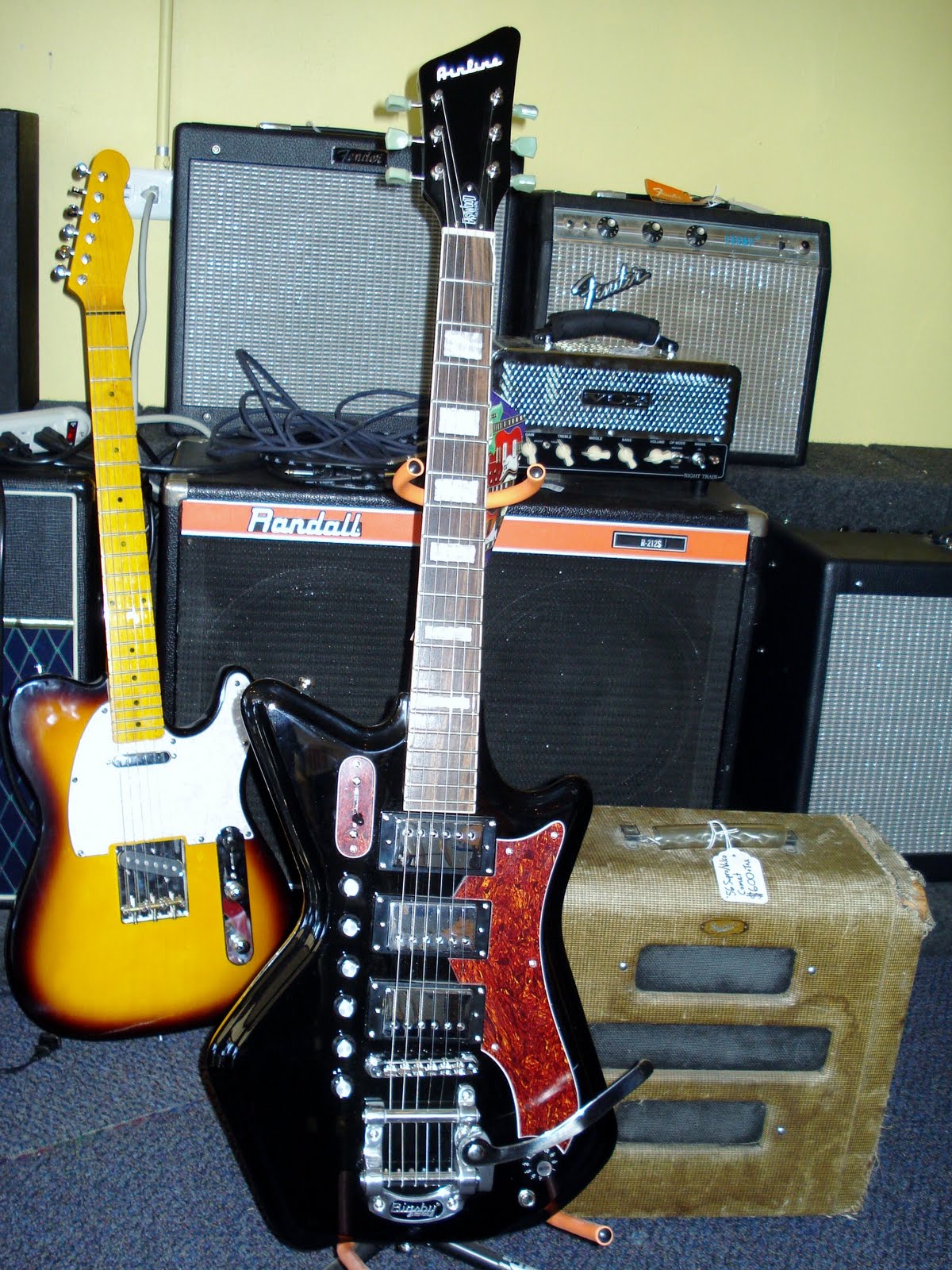 Wood & Wire Guitar Shop Blog: Eastwood 3P DLX