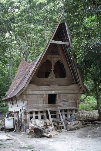 happiggy: Batak Toba House