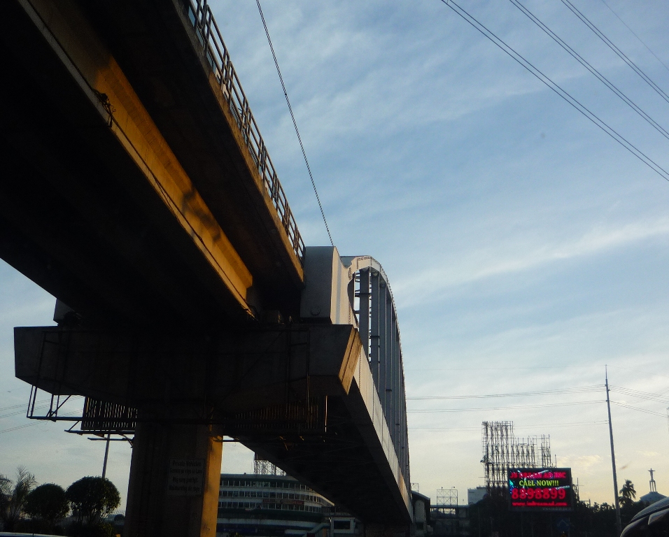 Miranda: Guadalupe MRT Bridge [Sunday Bridges]