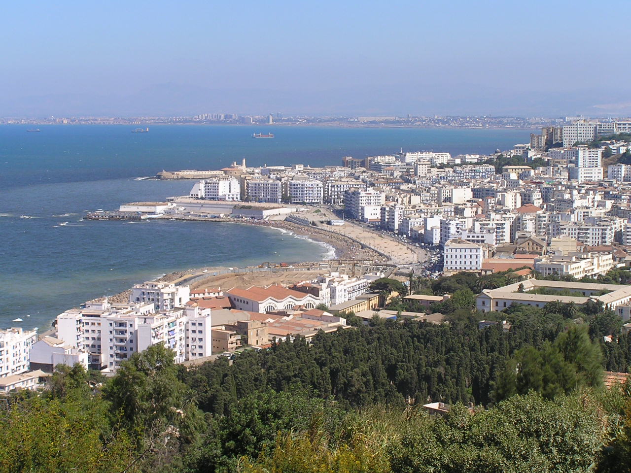 Livets hårda skola: Algiers. (Algeriet)