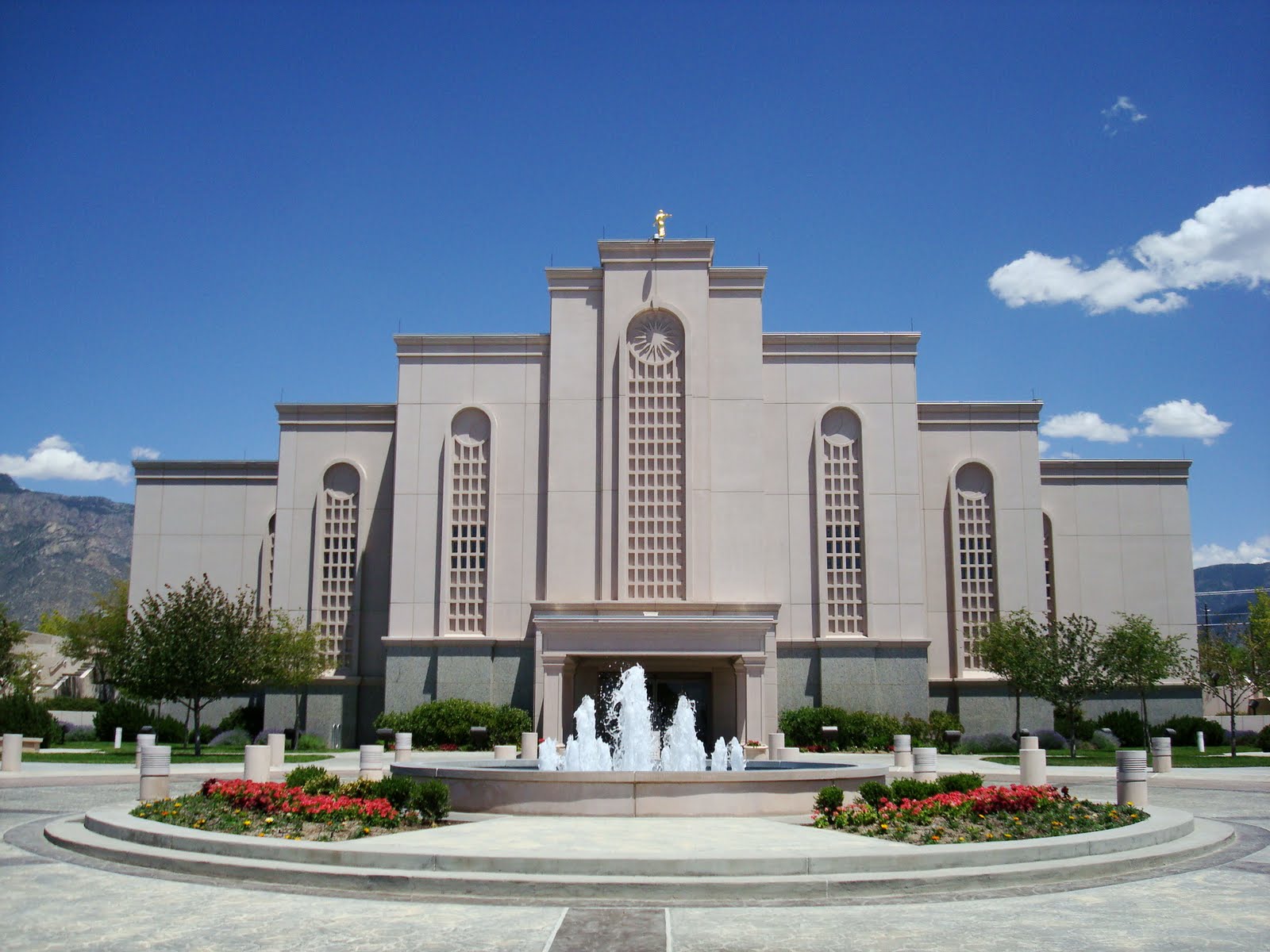 Temple Tour 2010: Albuquerque Temple Pics