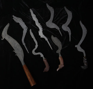 Kujang dan Sejarah Budaya Sunda Besar: Pusaka kujang pada awal ...