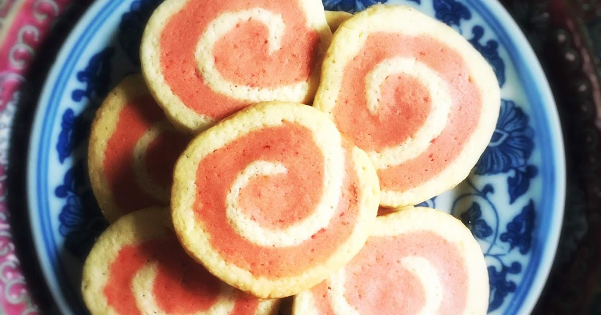 Sweet Cow Ear Cookies 甜牛耳朵餅 | Chinese Recipes at TheHongKongCookery.com